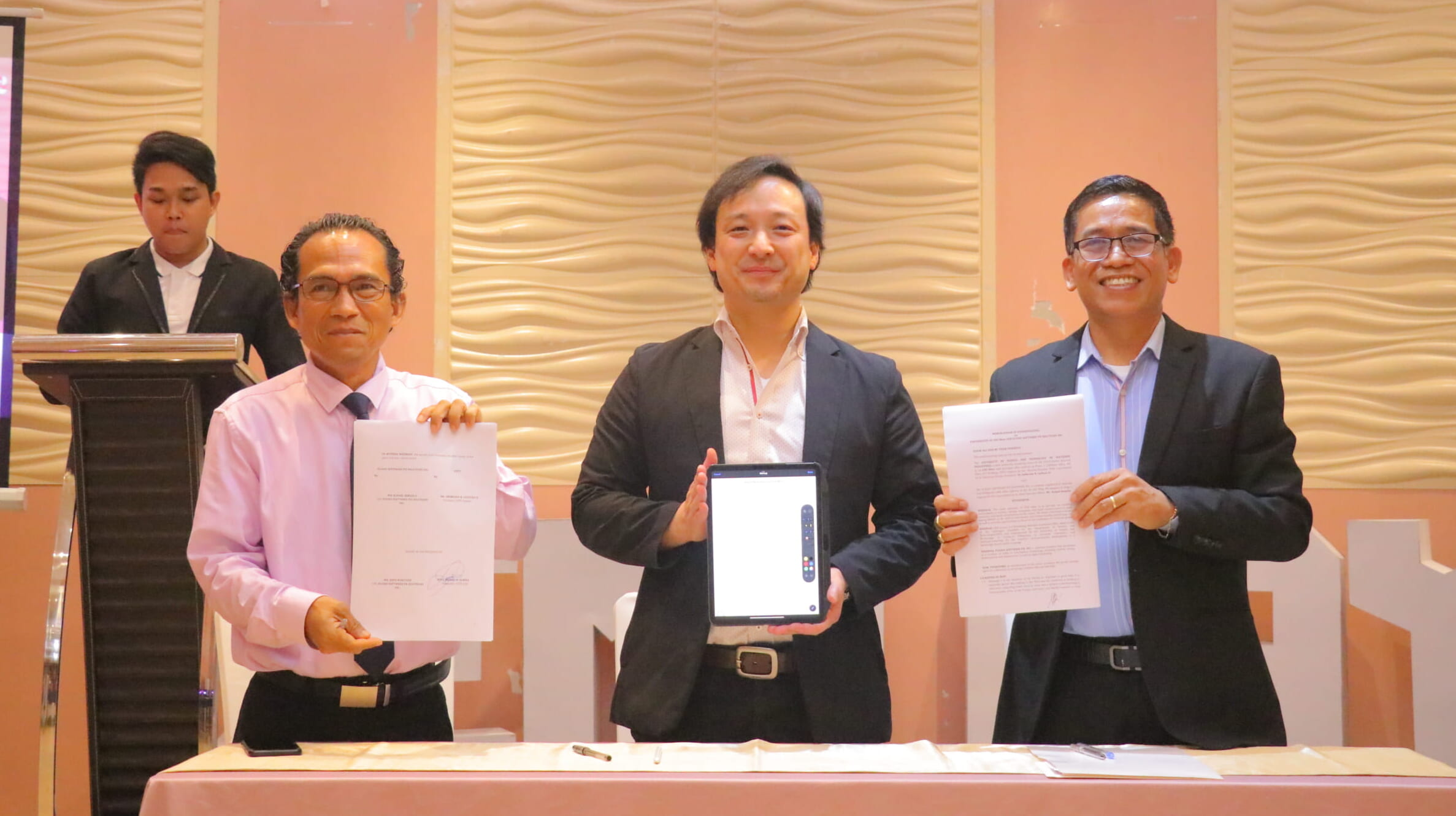 The CDO b.i.t.e.s Partners with Leave a Nest to Support the Startup ...